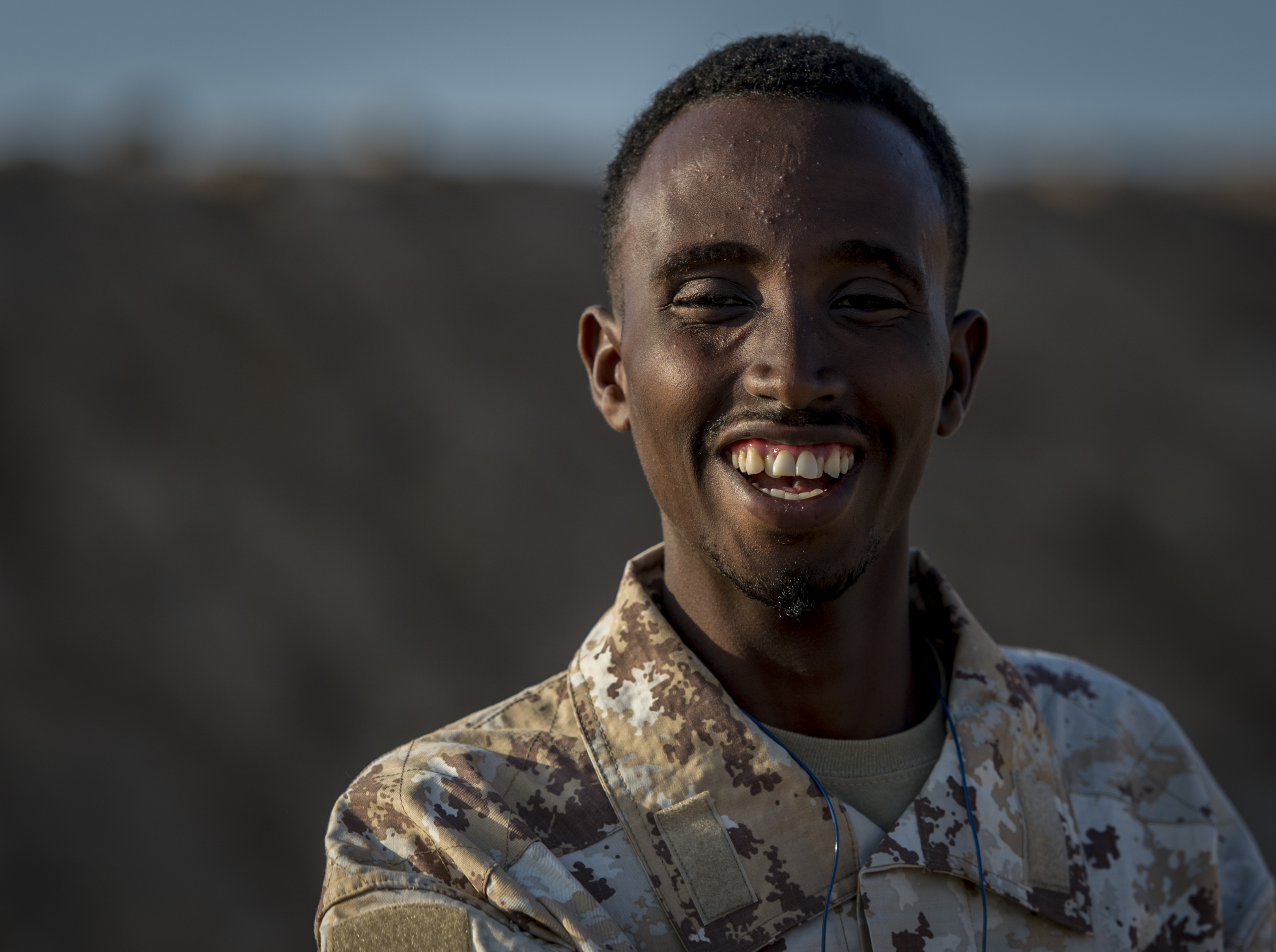 Somalia National Police members gain marksmanships skills while ...