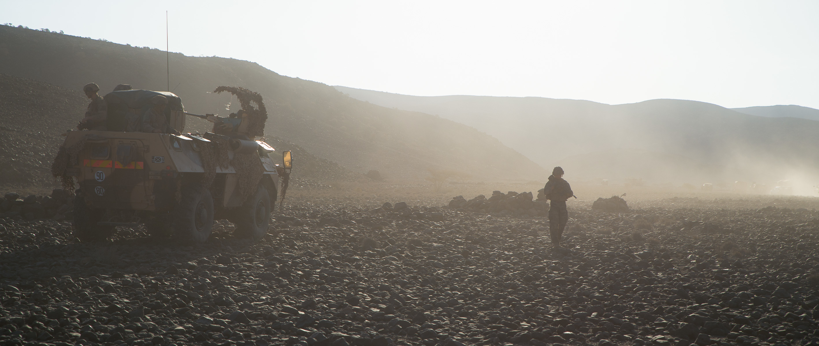 CJTF-HOA Soldiers participate in French Desert Commando Course ...